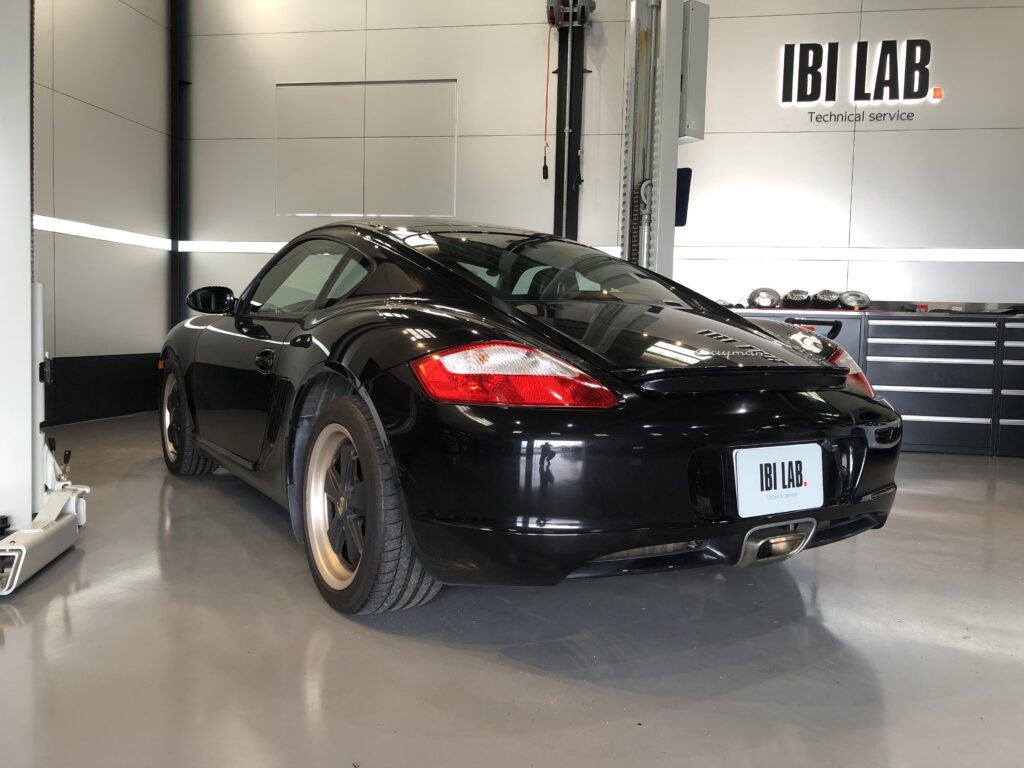 987ケイマン エアコン修理 | IBI LAB.（イビラボ）