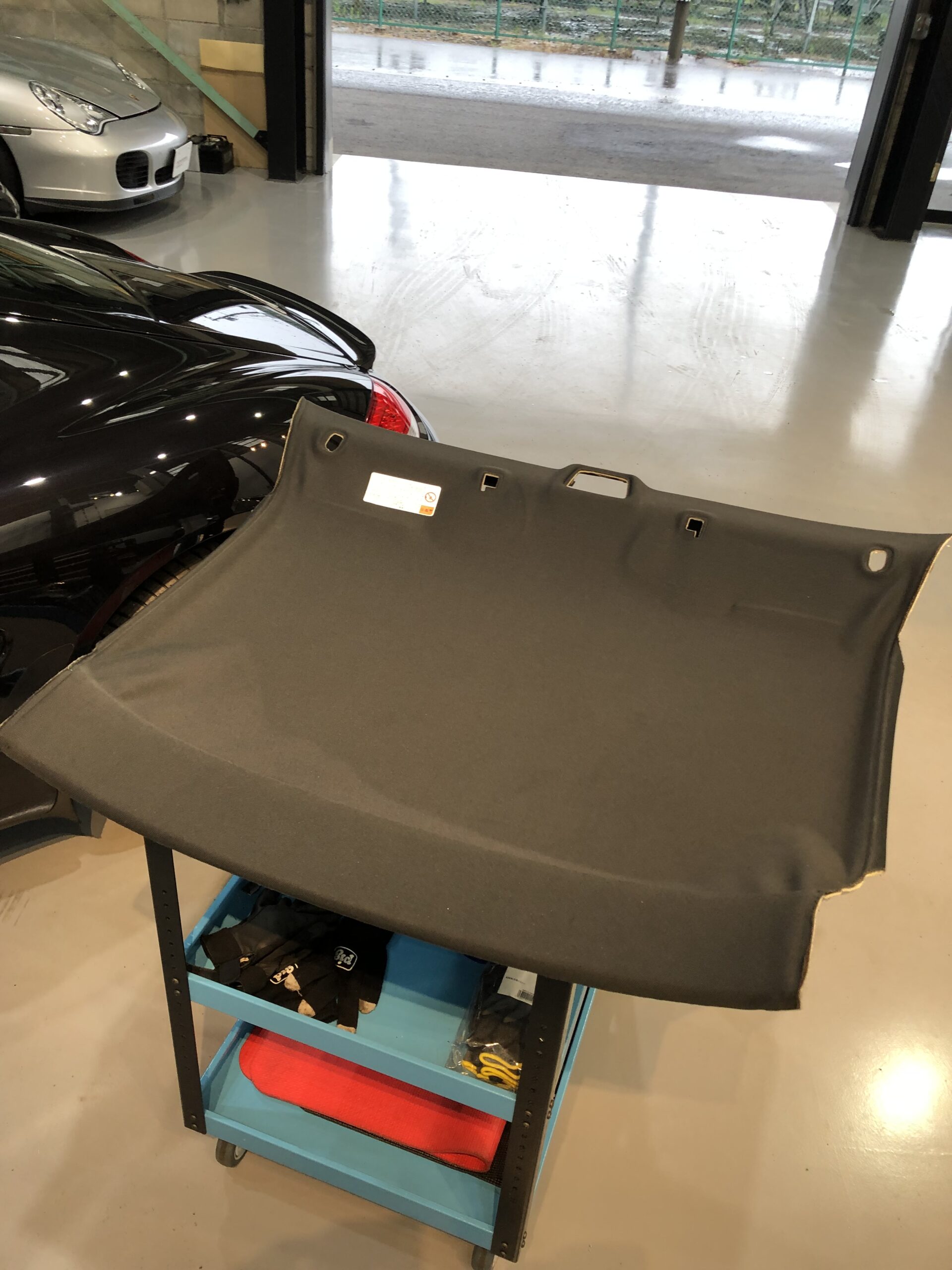 987ケイマン 天井剥がれ修理 | IBI LAB.（イビラボ）