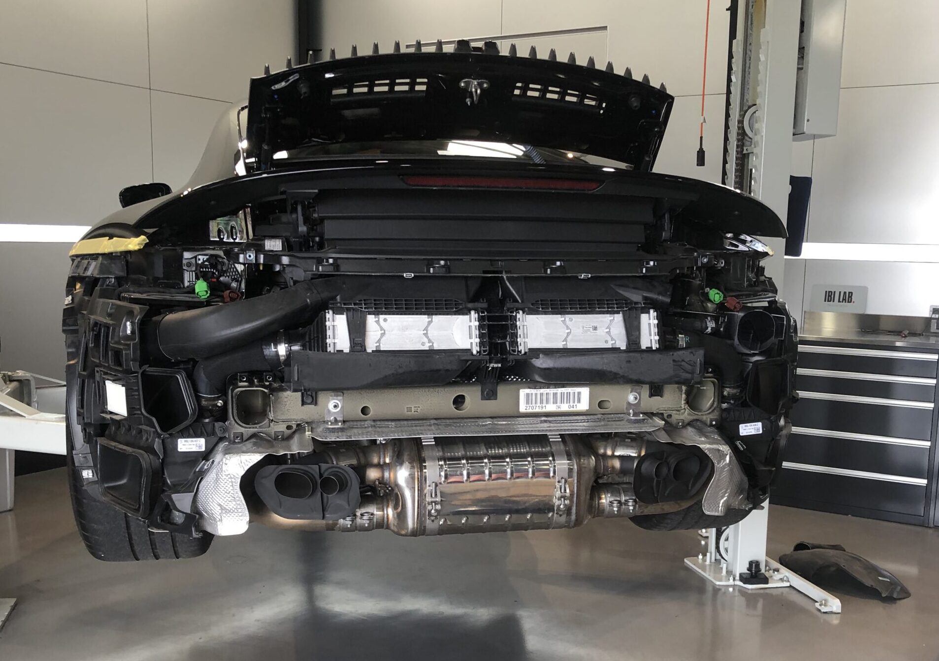 911(992型) カレラ4 スポーツエグゾースト取付！ | IBI LAB.（イビラボ）