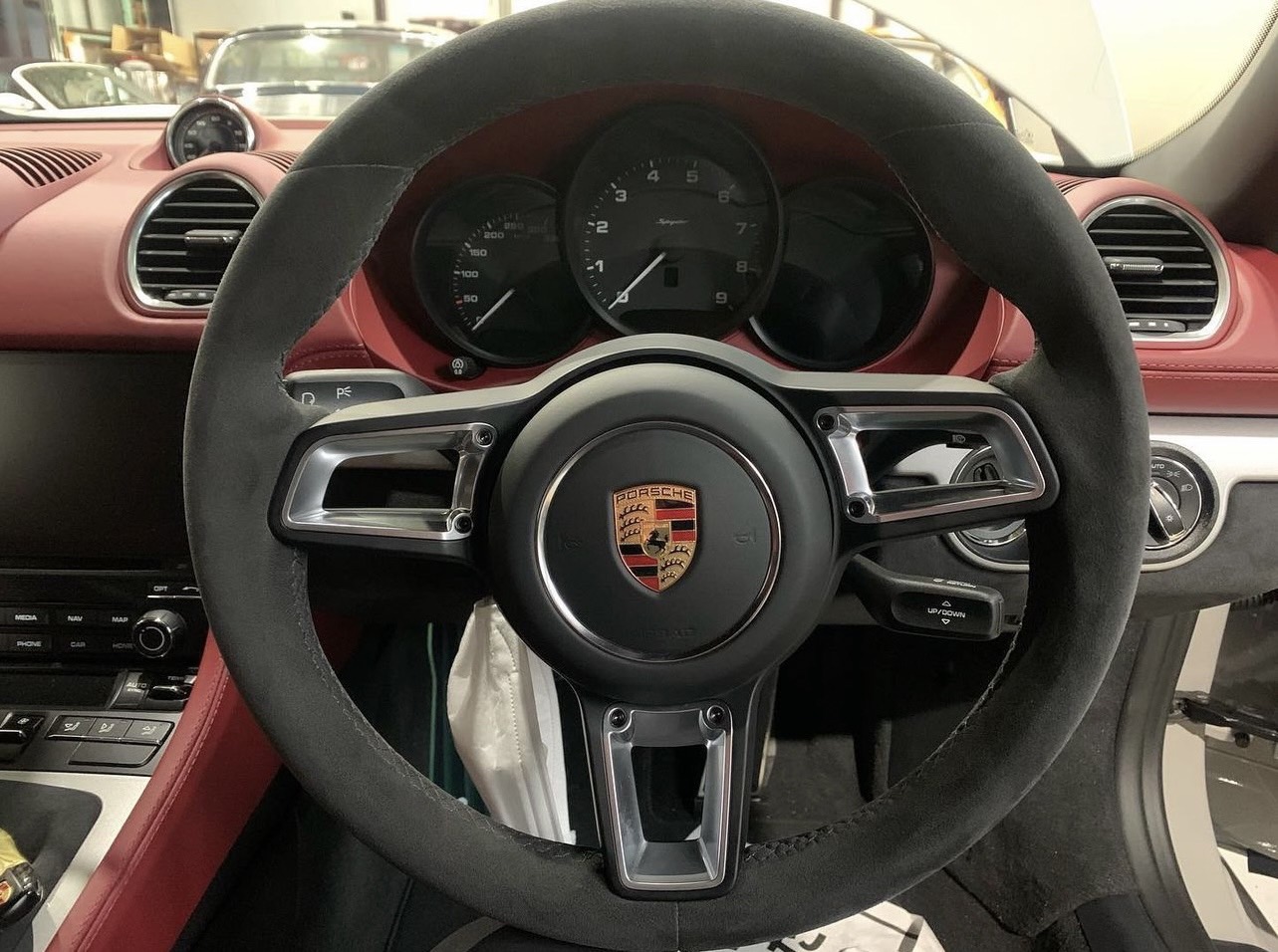 718スパイダー 車高調整、ステアリング交換、エアダクトメッシュ取り付け | IBI LAB.（イビラボ）