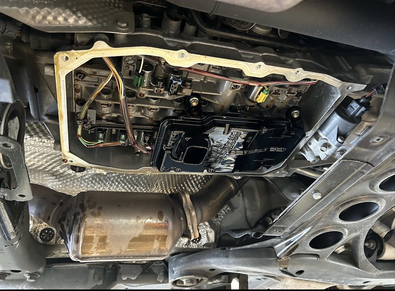 カイエン958 ティプトロオイル交換 | IBI LAB.（イビラボ）