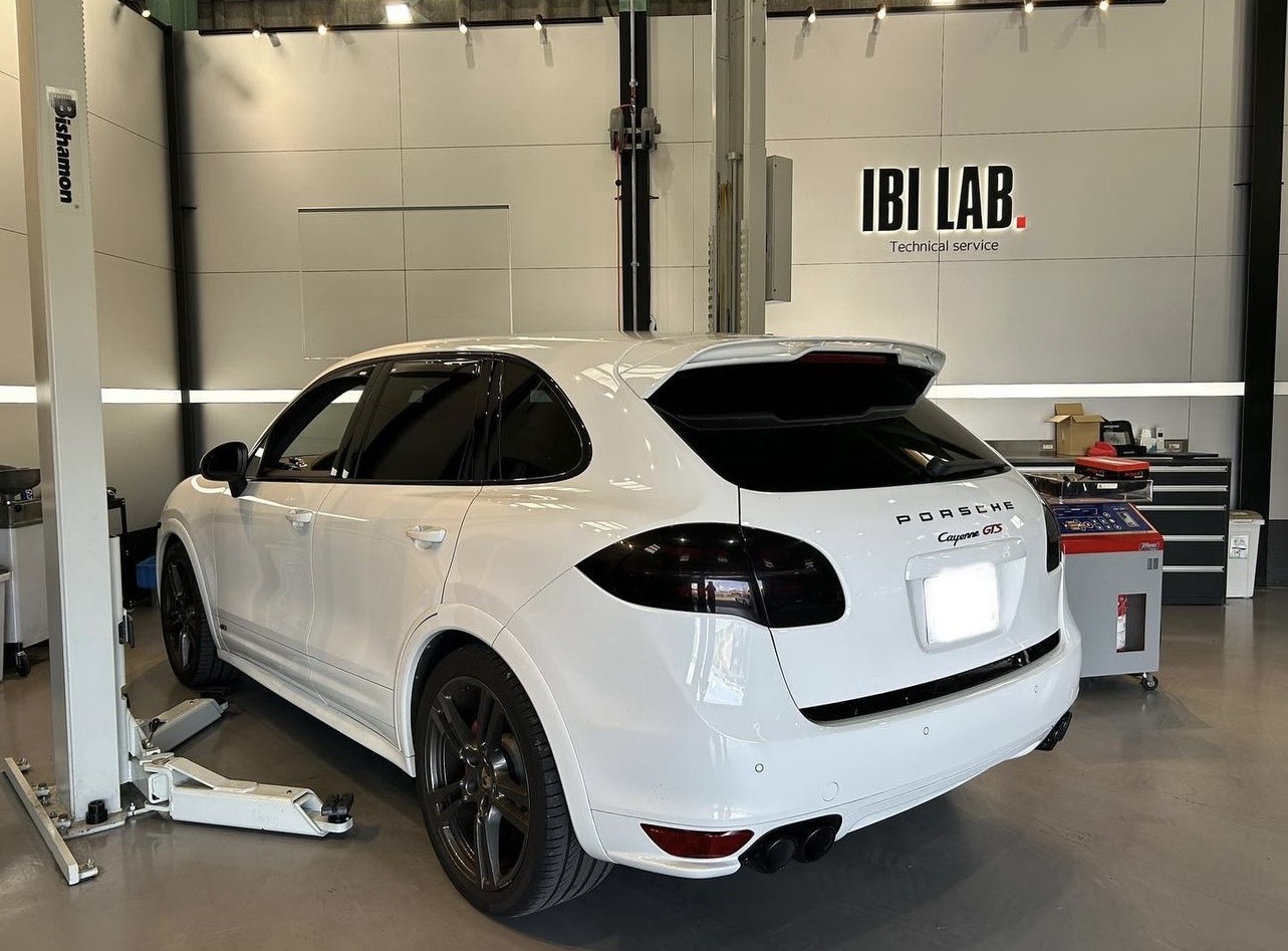 カイエン958 ティプトロオイル交換 | IBI LAB.（イビラボ）
